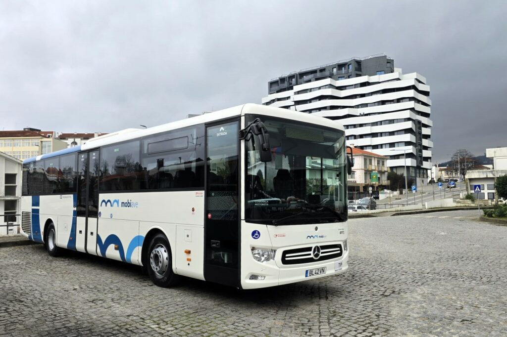 Autocarros da MobiAve começam a circular a 1 de abril